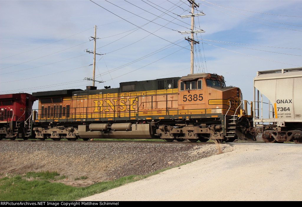 BNSF 5385